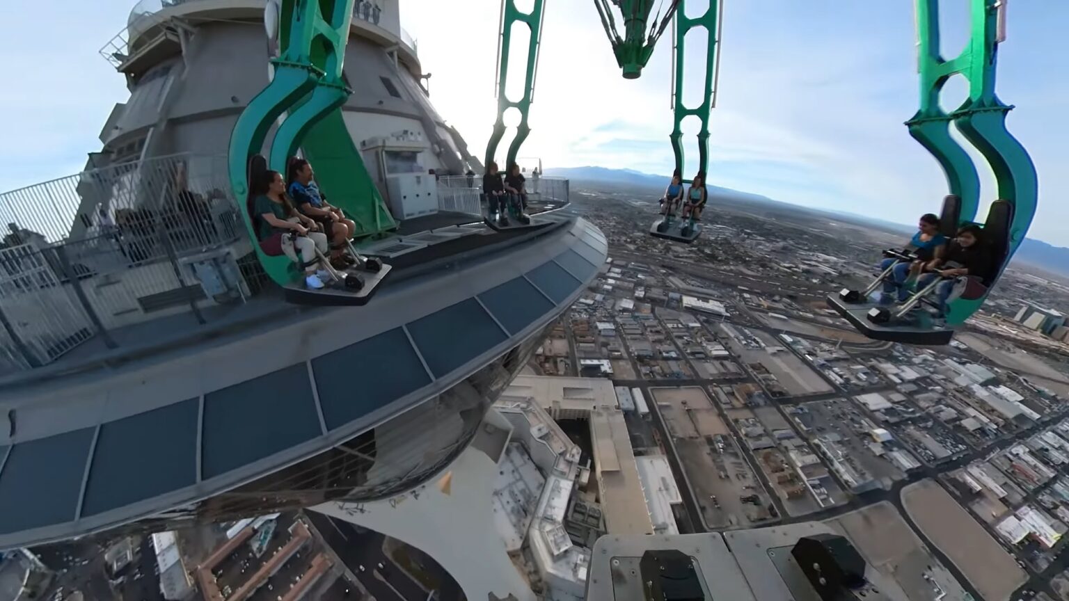 Space Needle vs. Stratosphere: Which Tower is Bigger?